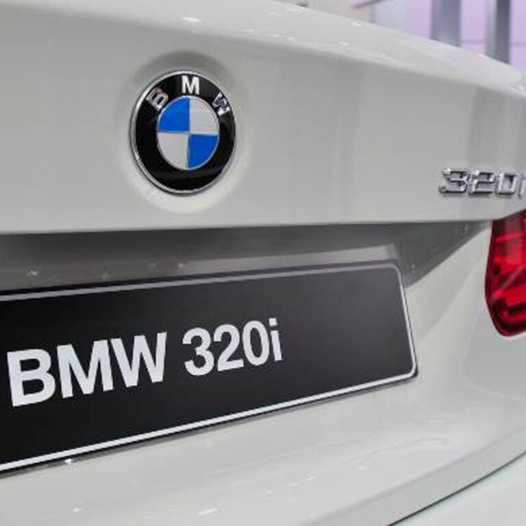 ¿Qué significan las siglas en los modelos de BMW? - AutoMotion